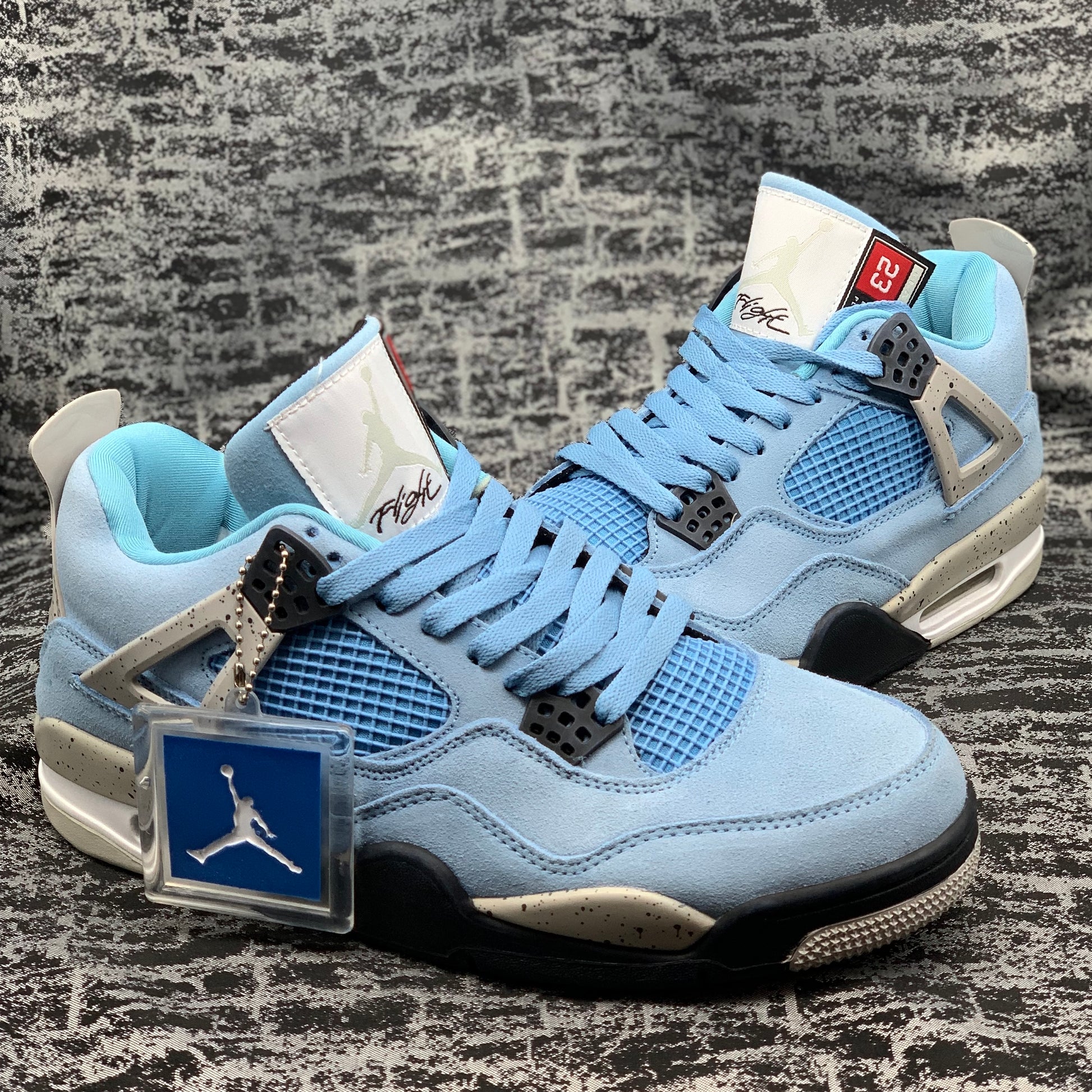 Jordan 4 UNC – Sneakerland