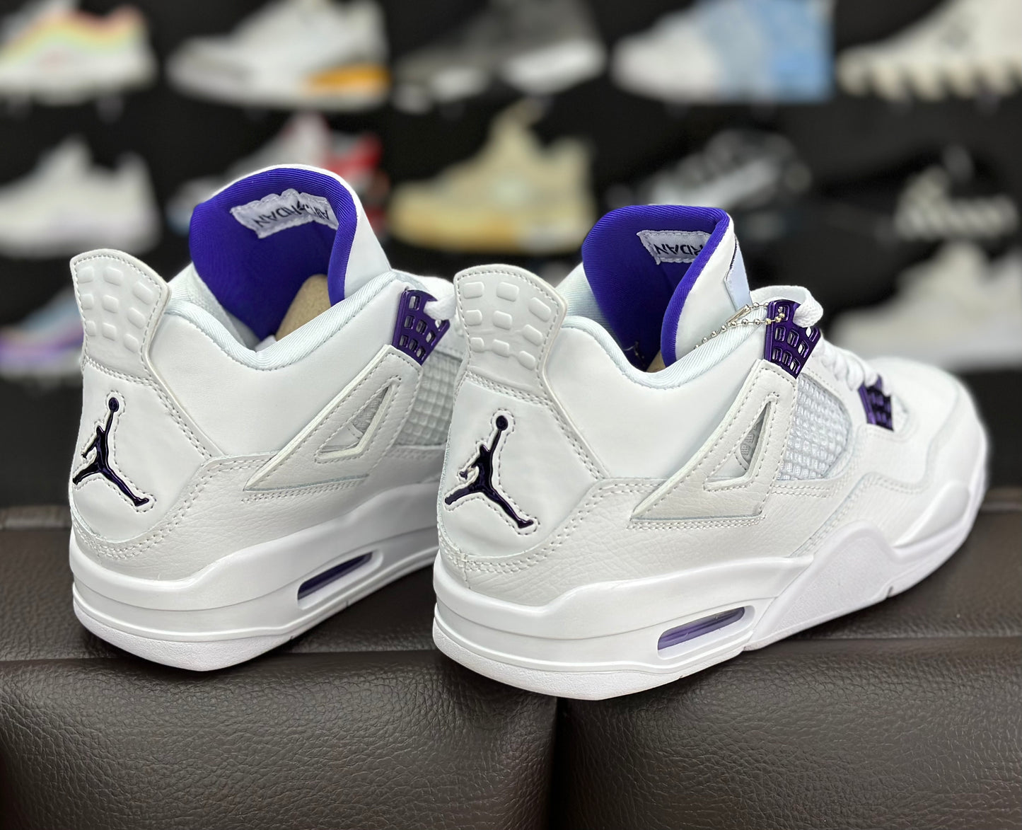 Jordan 4 Placas Moradas – Sneakerland